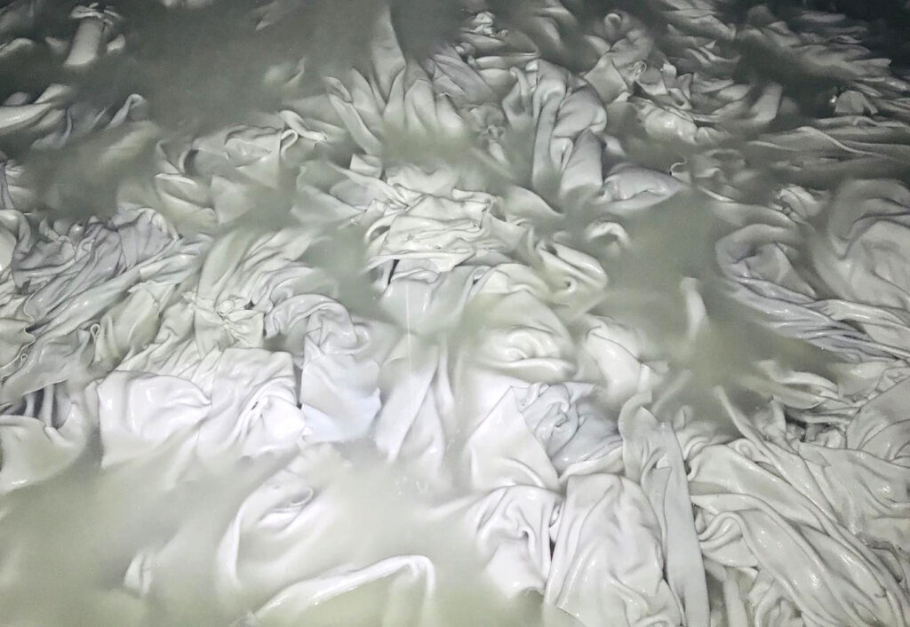 The tanning process with Zeology - Chrome free Leather Tanning